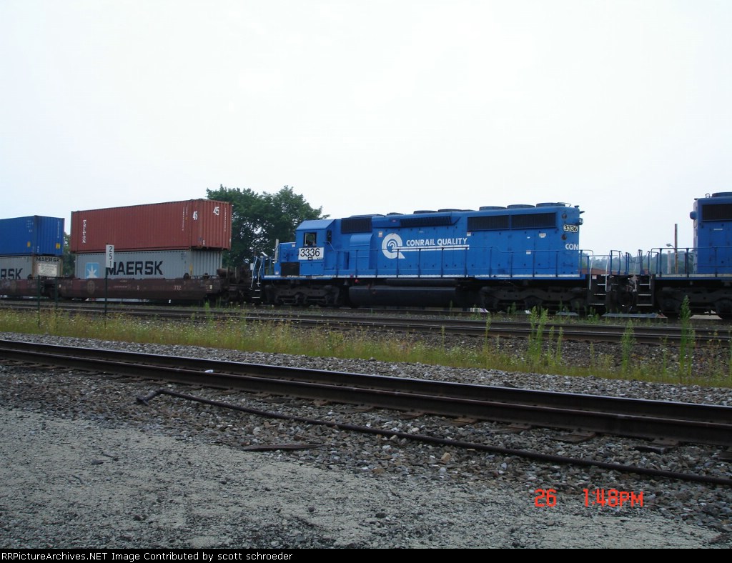 NS 3336 pushes EB w/BNSF 240712B Double Stackcar
